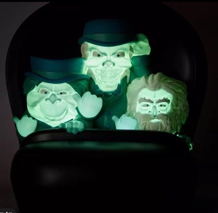 Disney Haunted Mansion Hitchhiking Ghosts in Doom Buggy 19.5" Light-Up ...