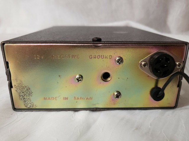 Realistic Super-Mini 8-Track Stereo Under Dash Car Tape Player Mod 12 ...