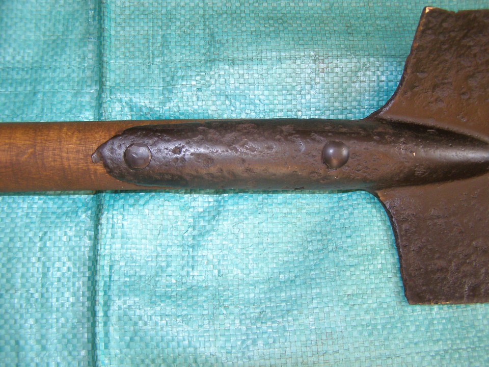 WW II WW2 Original German Wehrmacht soldier trench shovel. Battlefield ...