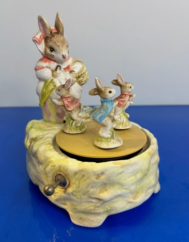 Schmid Beatrix Potter MRS RABBIT Peter and Sisters Music Box Brahms ...