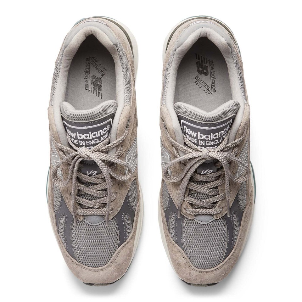 U991GL2 New Balance 991V2 Gray MiUK Rock Ridge Grey Dove Alloy Silver ...