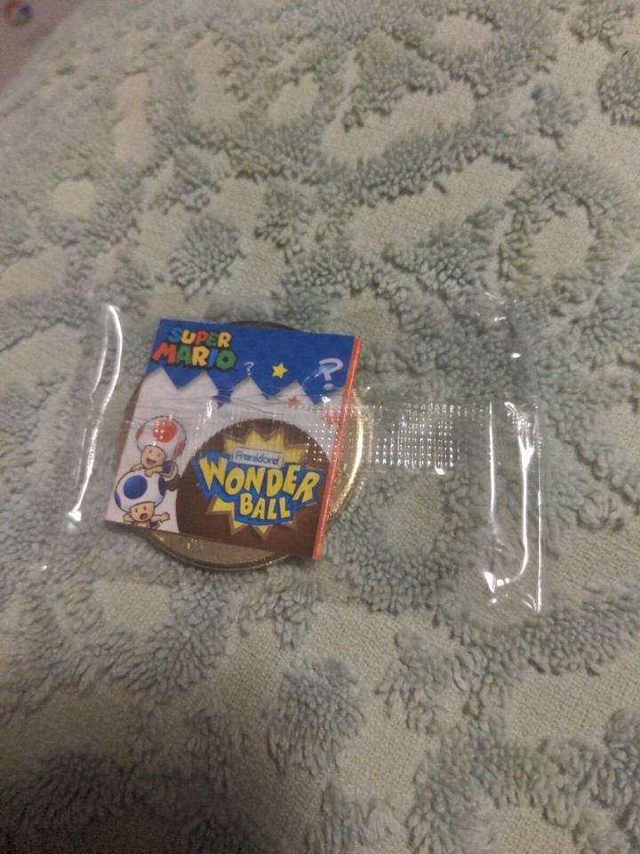 Wonder Ball Super Mario Goomba Coin Unopened - Nintendo - Rare - 2020 ...