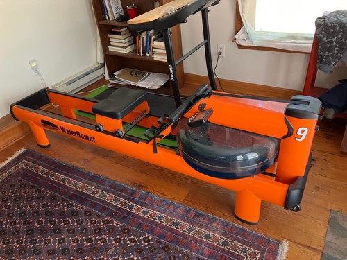 Water Rower M1 HiRise Rowing Machine with S4 Monitor Orangetheory ...