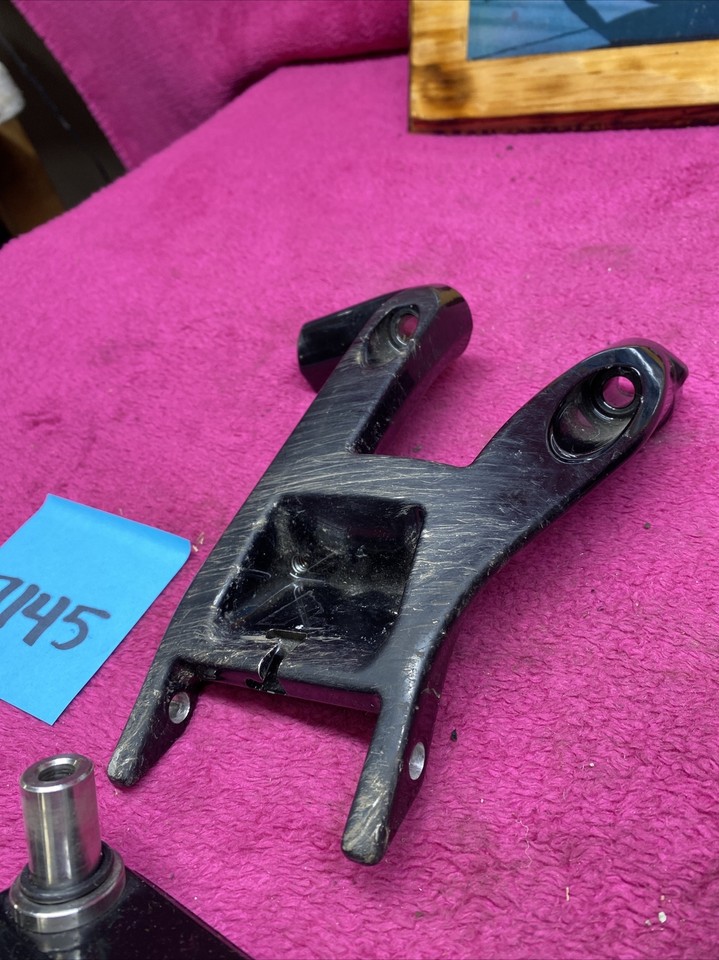 2018-Up Harley-Davidson Softail Fatboy M8 Floorboard Mount Bracket ...