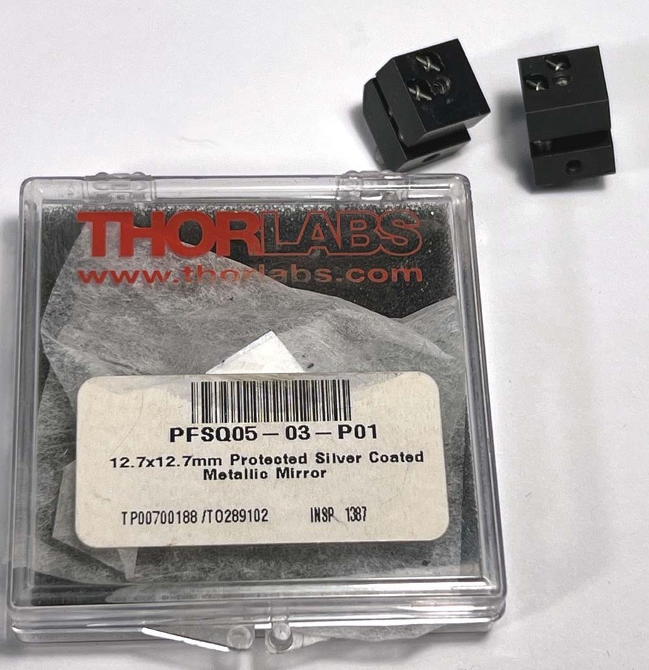 Newport compact mirror mounts MM-050, 2 each plus Thorlabs 1/2" square ...