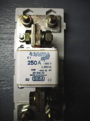 SIBA NH00 250A 660V SEMICONDUCTOR FUSE w/ FUSE BLOCK WOW!! | eBay