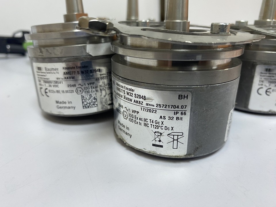 Baumer Absolute Encoder AMG77S W32 S2048 sew-Typ AK8W AV8W AK8Z | eBay