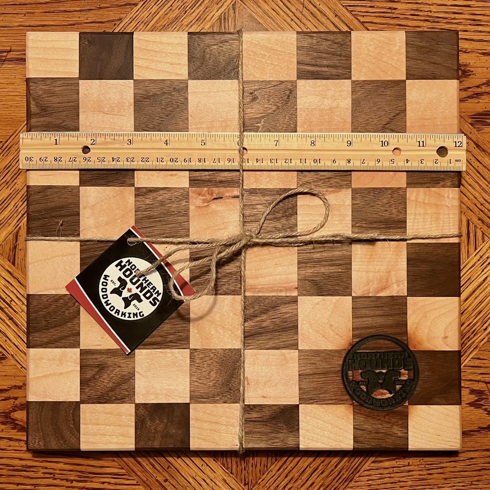 New Handmade NORTHERN HOUNDS Walnut/Maple Checkerboard Charcuterie ...