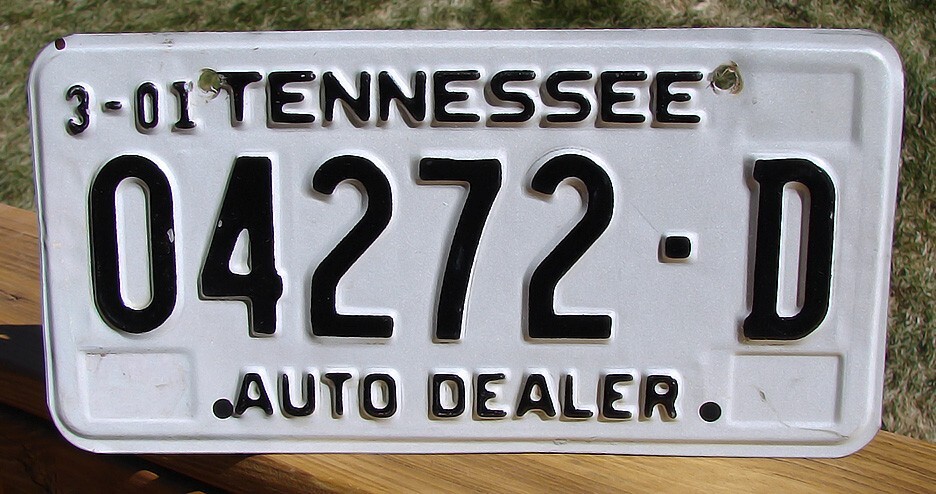 2001 Tennessee AUTO DEALER License Plate # 04272-D | eBay