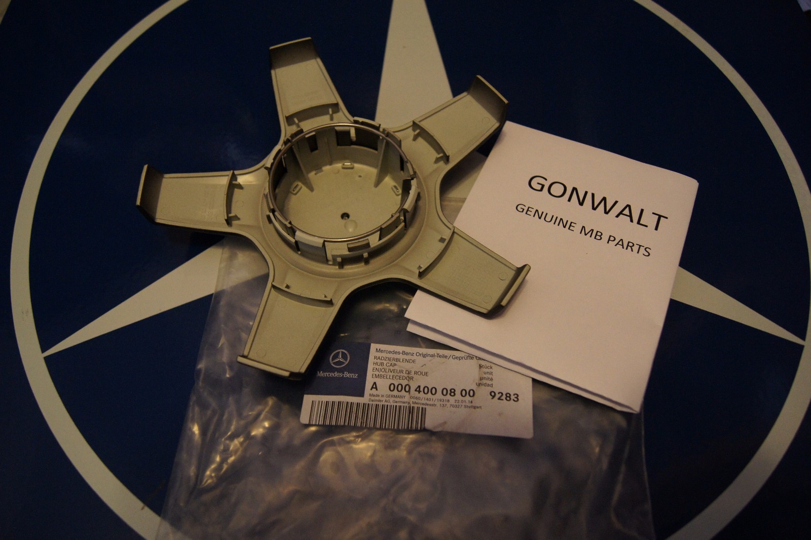 Mercedes Benz Genuine Wheel Cap CLA class E class 0004000800 / ...