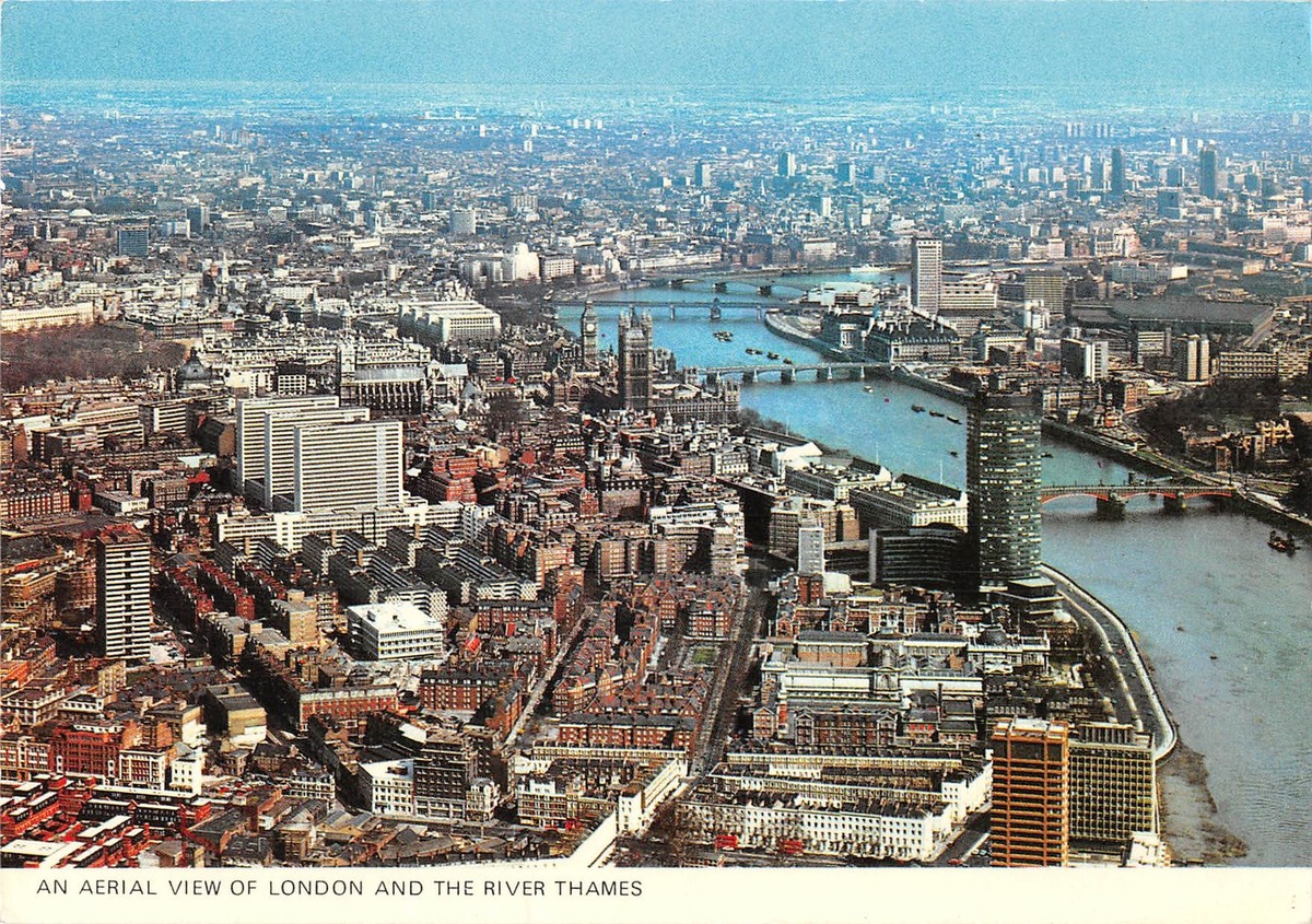 River Thames Aerial Uk35815 London And River Thames Aerial View Uk Lot