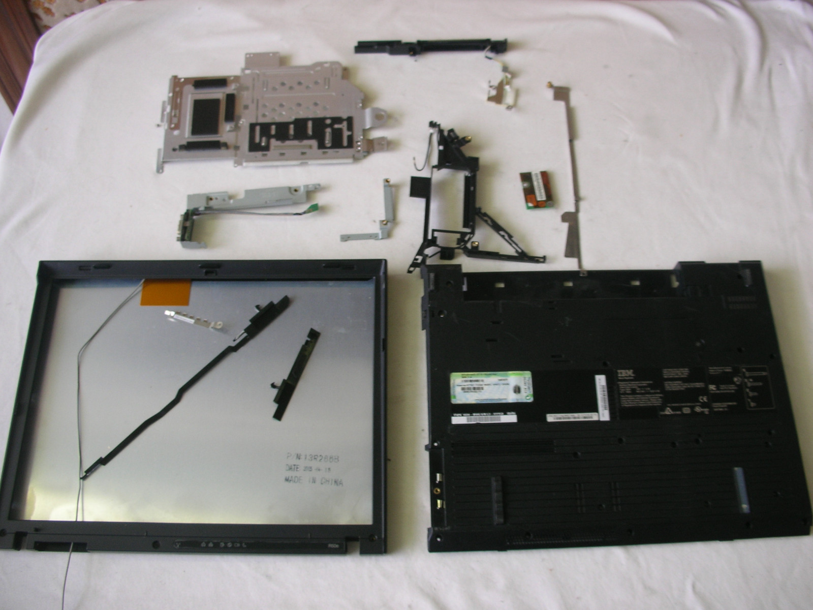 IBM Thinkpad R50E Type 1834 Plastics | eBay
