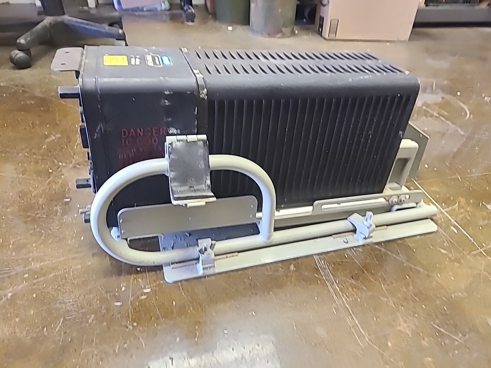 F-4 Phantom Radar Scope And Optical Sight Unit IP-676/APQ-100 | eBay