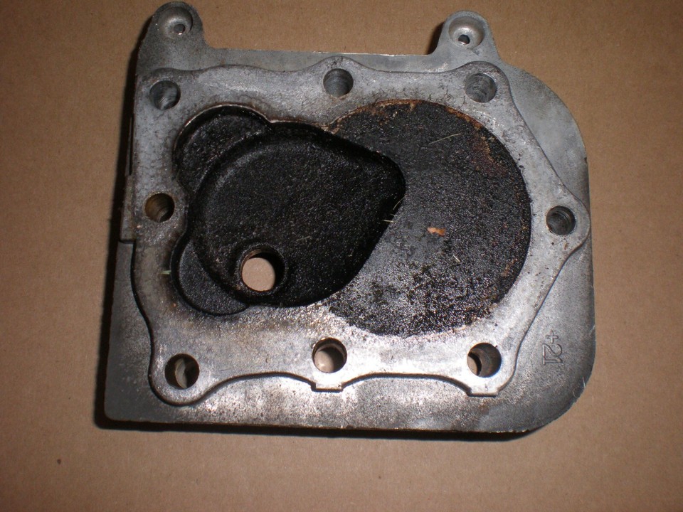 Briggs & Stratton Ready start Quantum 6.75hp 590411 Cylinder Head plus ...