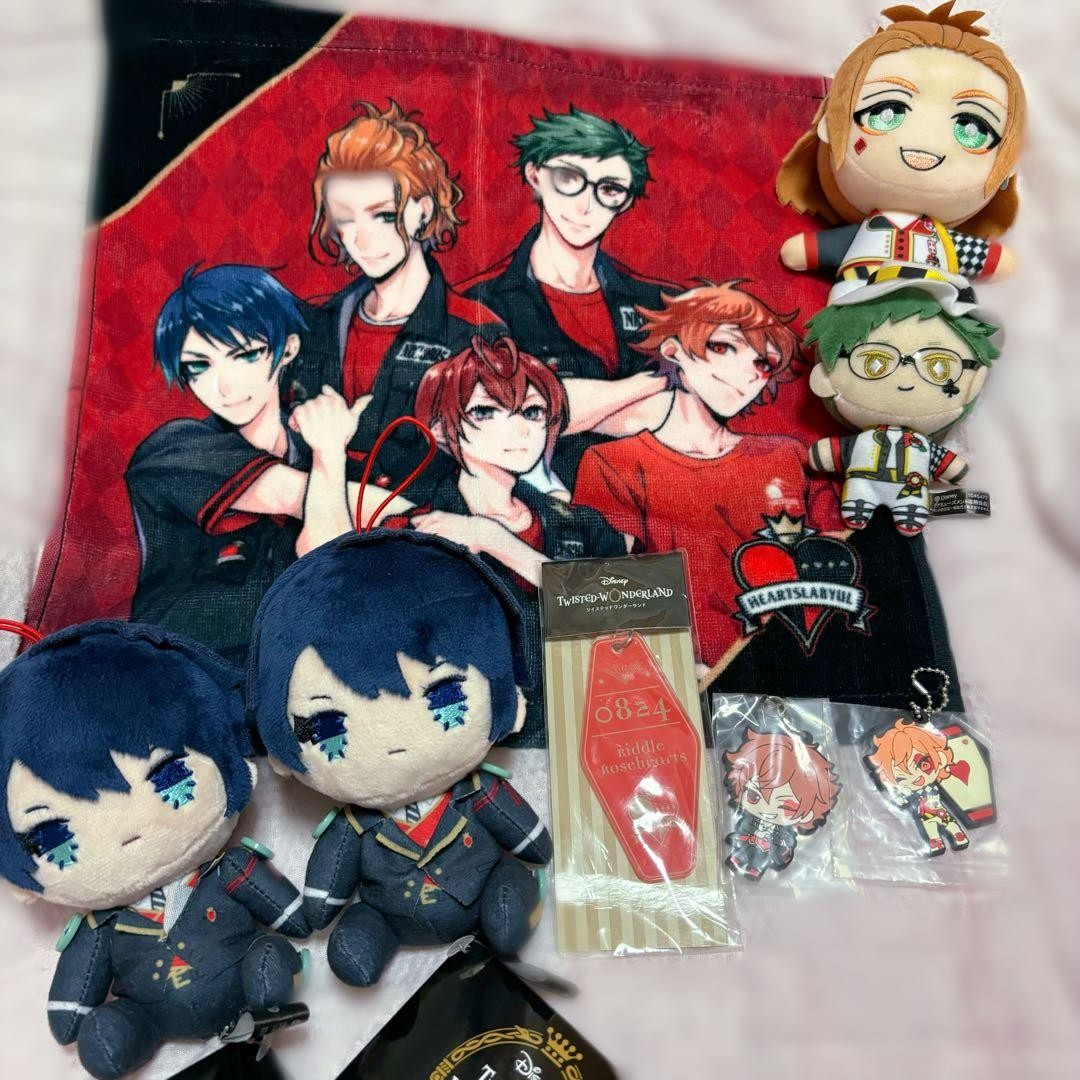 Twisted Wonderland Hearts Dorm Plush Set Ace Tray Kate Riddle Deuce Keychain | eBay