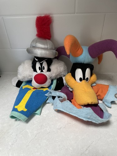 Sylvester the Cat Knight Daffy Duck Jester Looney Tunes 1997 Hand ...