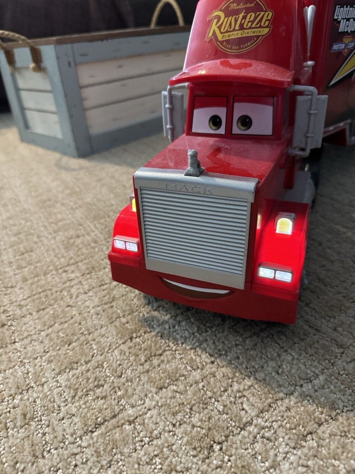 Disney Pixar Cars Super Track Mack Fold Out Transforming Race Playset ...