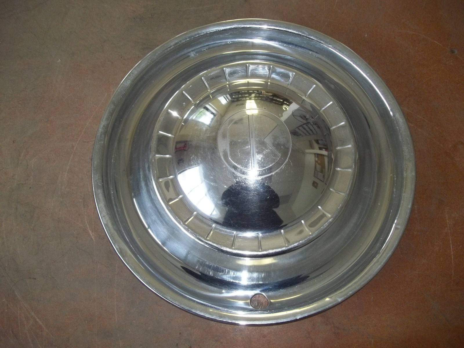 1951 51 Kaiser Kaizer Deluxe Hubcap Rim Wheel Cover Hub Cap 15" OEM ...