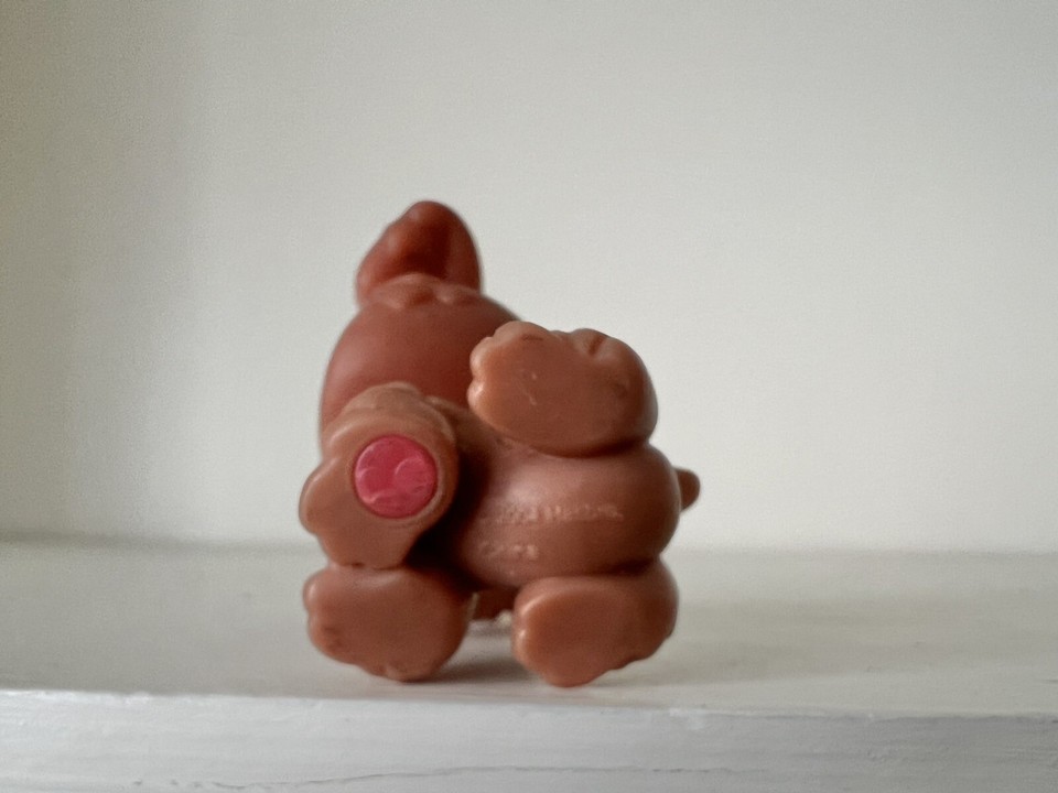 Littlest Pet Shop #39 2004 LPS Playful Poodle Brown Pink Purple Eyes ...