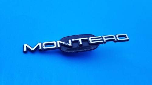 1998 1999 2000 MITSUBISHI MONTERO SIDE EMBLEM LOGO BADGE SIGN 98 99 00 ...
