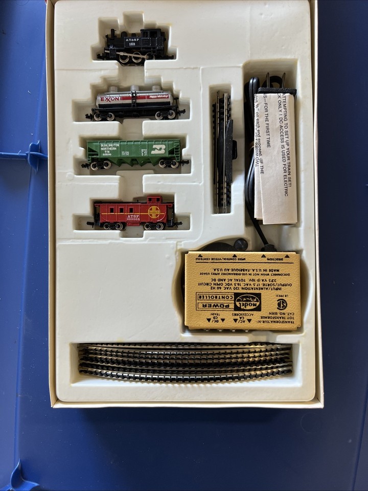 TYCO Model Power Shifty Sam N Scale Golden Spike Electric Train Set ...
