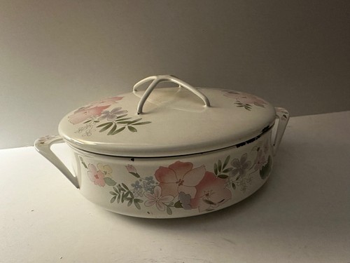 VTG Kobë Cookware Japan Floral metal enamel covered Cassarole 9 3/8"Dia ...