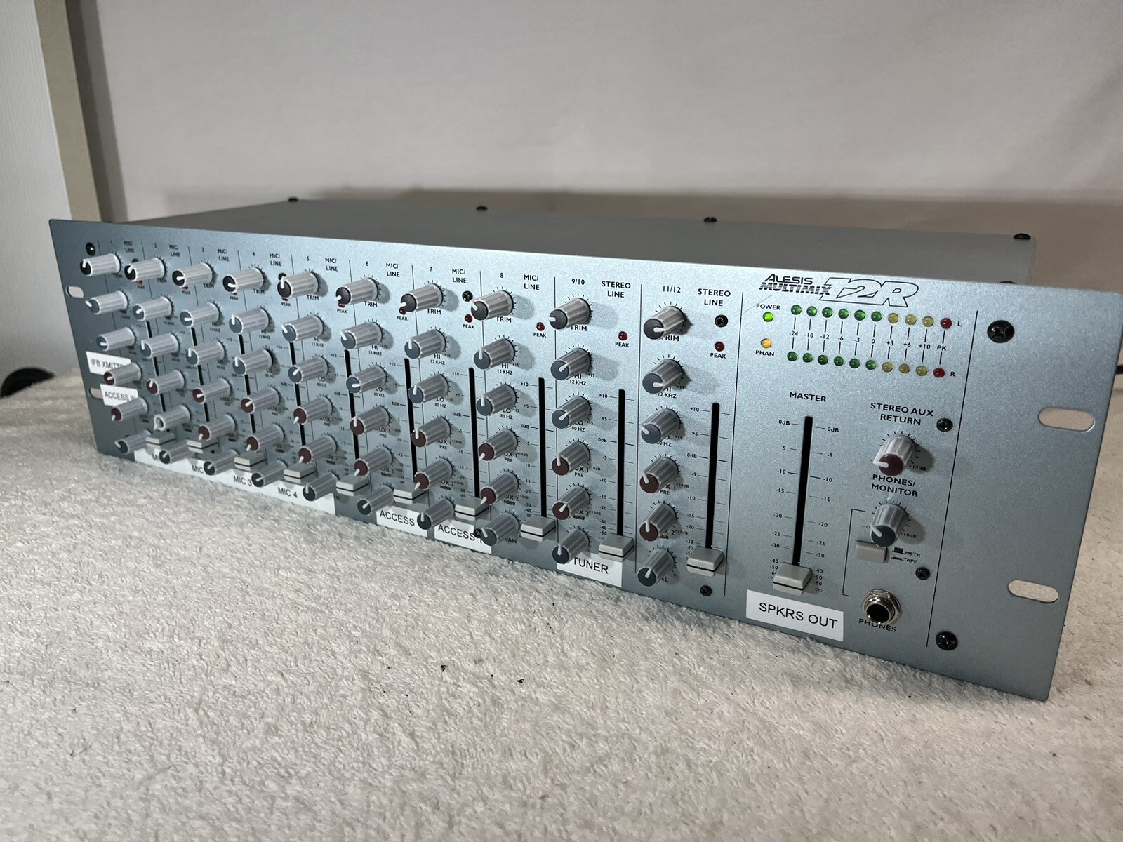 Alesis Multimix 12r Rackmount 12 Channel Mixer Multi Mix MULTIMIX12R ...