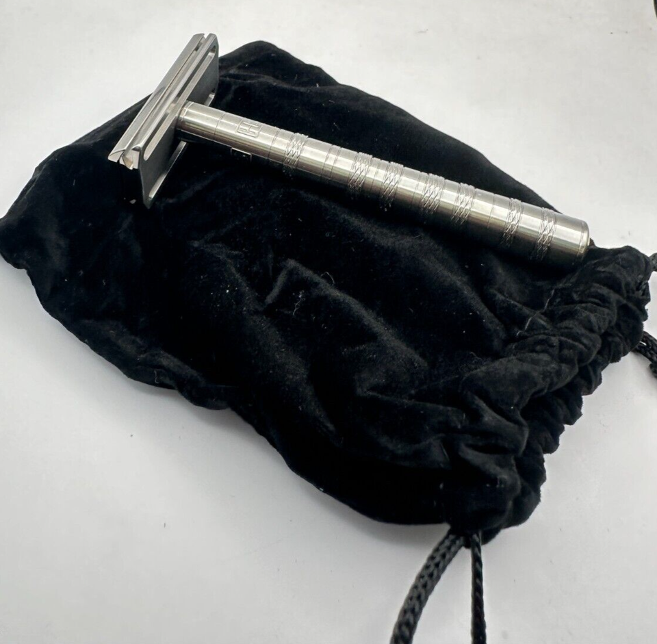 Henson Shaving Ti22 Titanium, Aggressive Exposure + STAND + 100 RAZORS ...