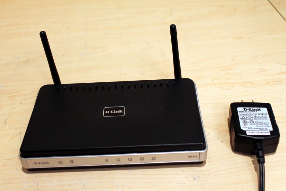 D-LINK DIR-615 C1 Wireless Router MINT | eBay