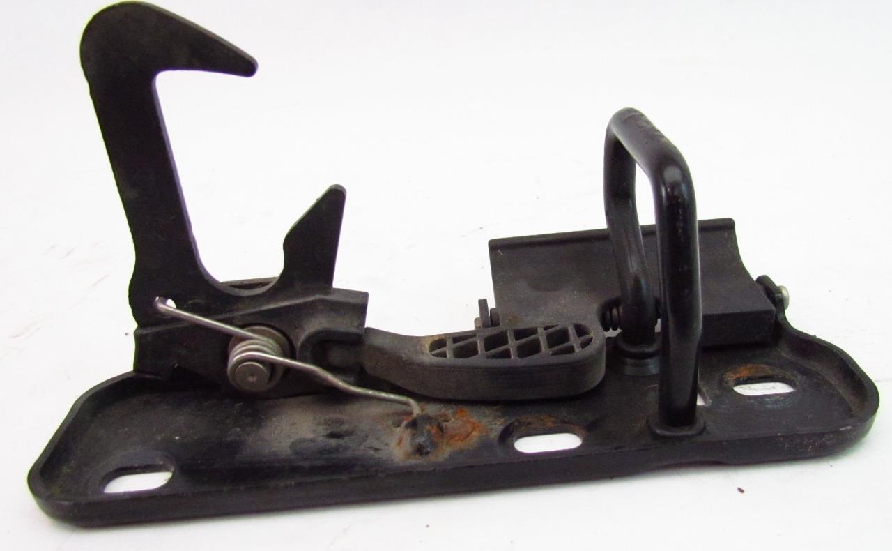UPPER HOOD SAFETY LATCH CATCH VW MK5 05.5-2009 JETTA GTI OEM 1K0823480 ...