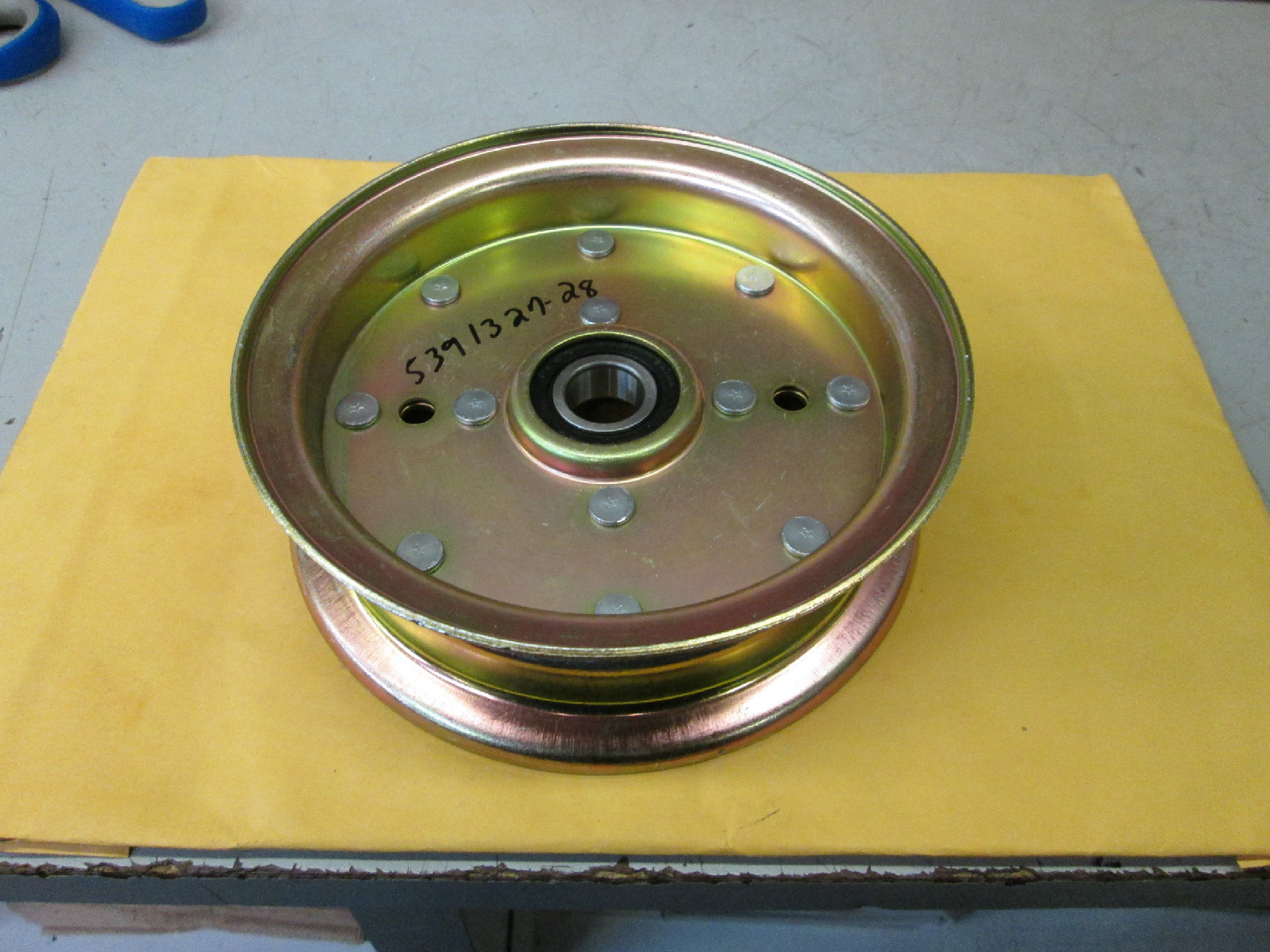 OEM HUSQVARNA DECK IDLER PULLEY PART# 539132728 or 589766101 DIA 5 7/8 ...