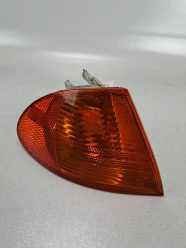 Optique avant secondaire droit (feux)(clignotant) BMW SERIE 3 E46 ...
