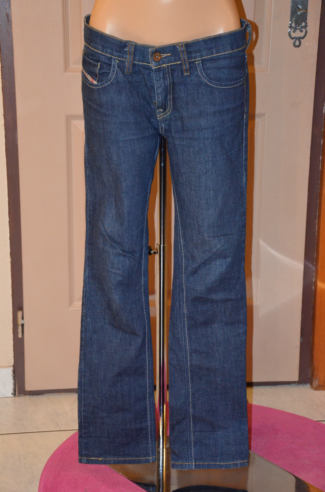 Diesel Very Pretty Blue Jeans Model Liv - Size W29 - F39 - Mint | eBay ...