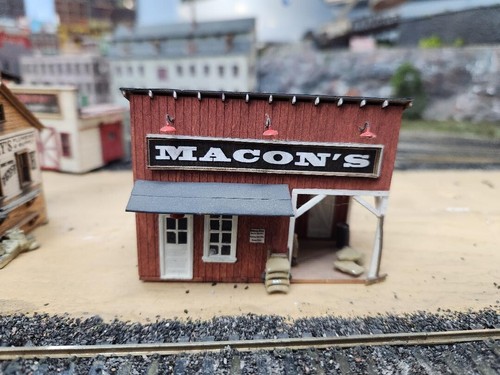 Walthers Cornerstone Macon's HO Scale General Store (Assembled) | eBay