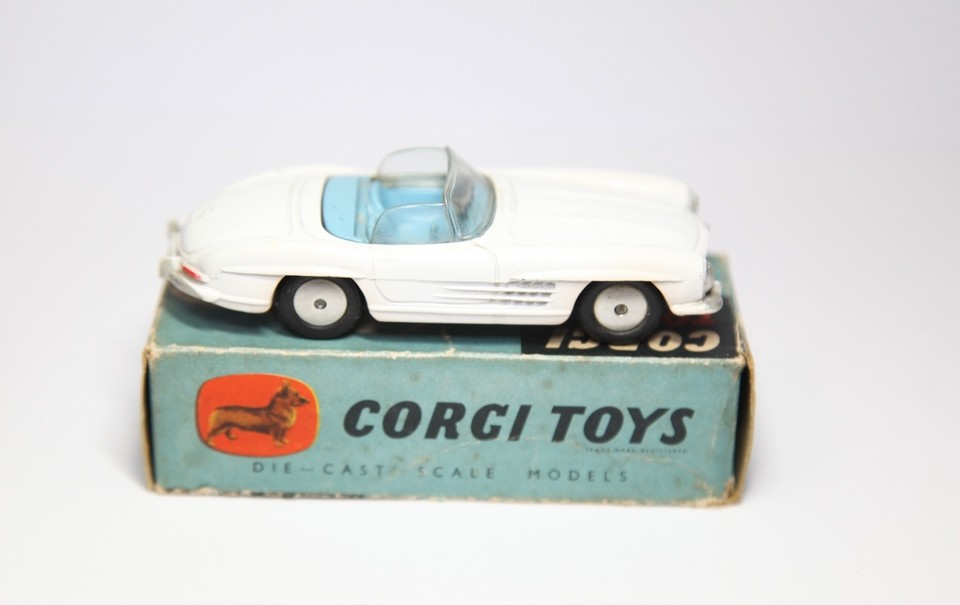 Corgi 303 Mercerdes Benz 300SL Open Roadster In Original Box - Excelent ...