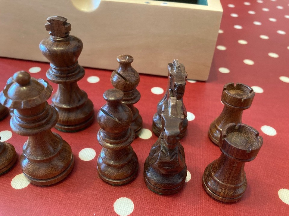 Staunton Pattern Wooden Chess Set 66mm King, 28 mm diameter, felted ...