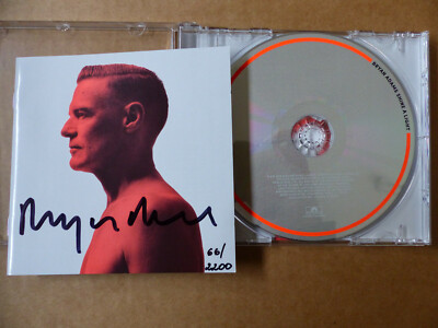 BRYAN ADAMS signed Autogramm signiert auf SHINE A LIGHT CD-Cover ...