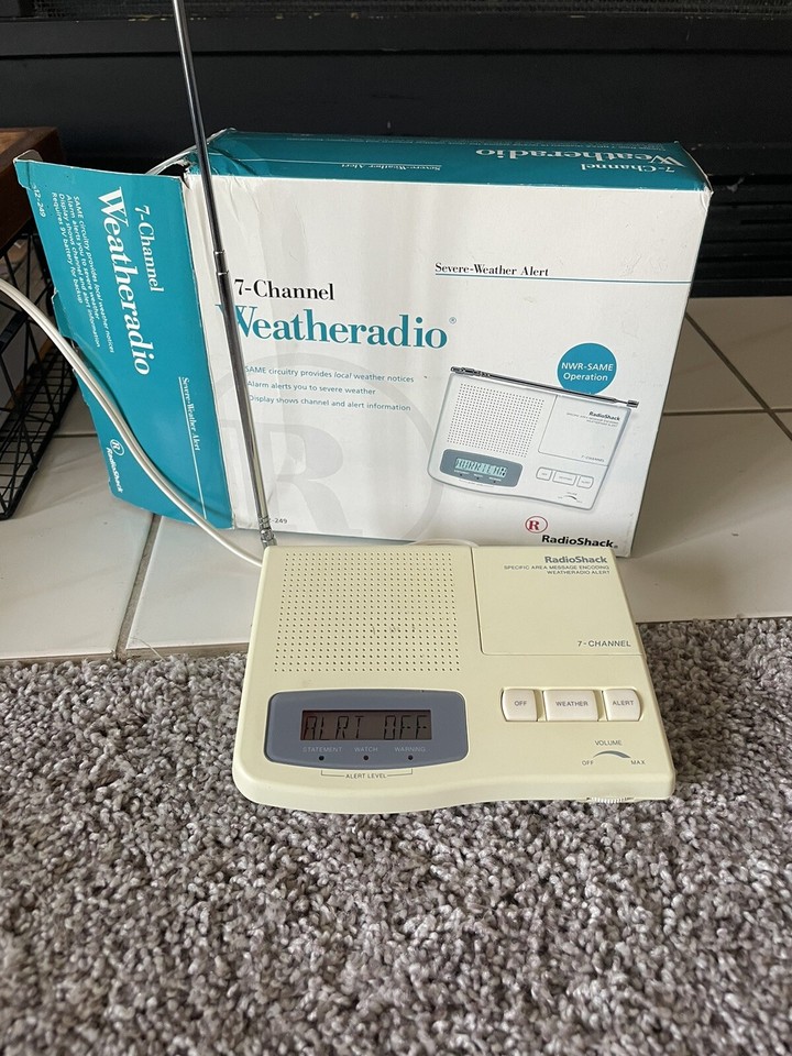 Radio Shack 12-249 Specific Area Message Encoding Alert Weather Radio ...