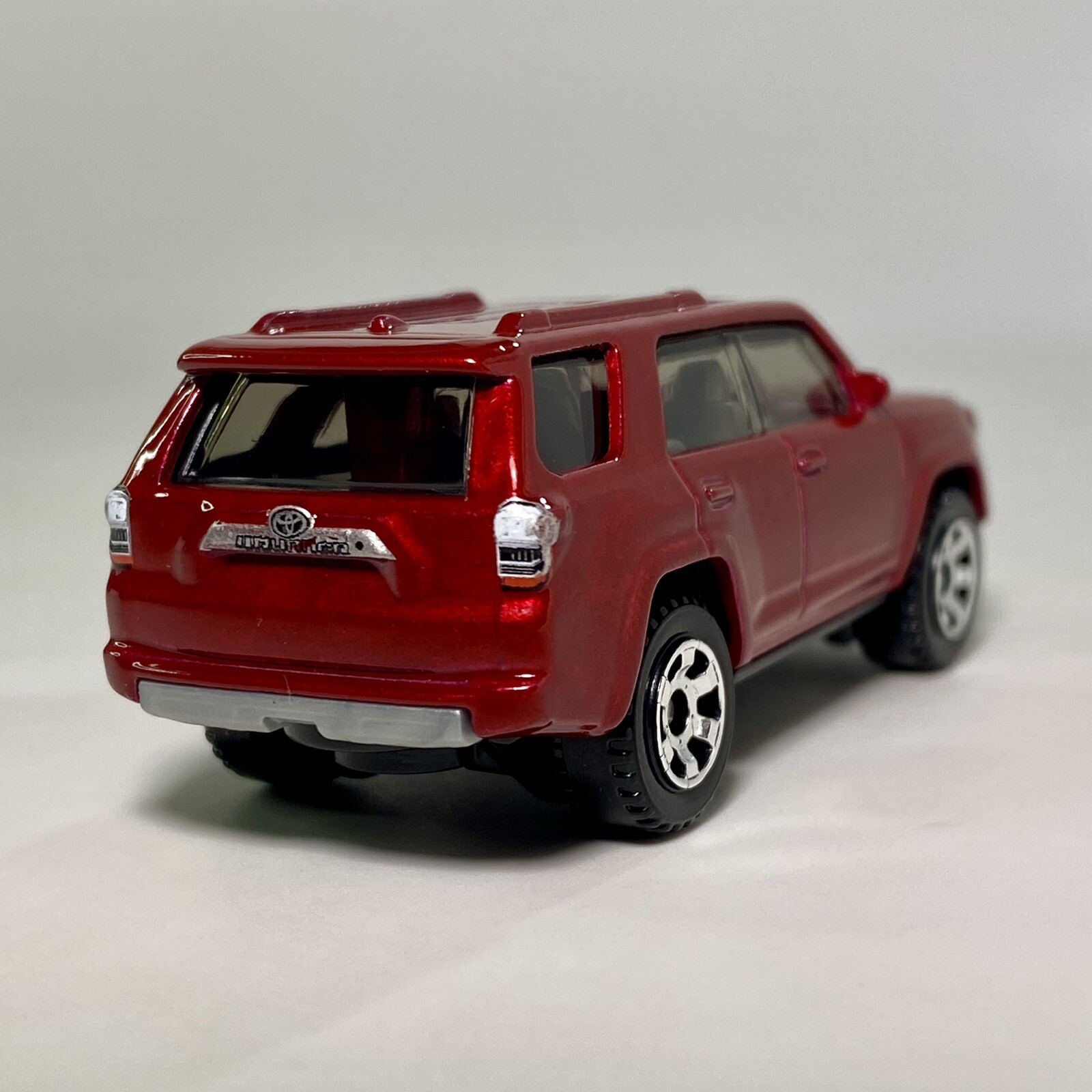 Kinsmart Toyota 4Runner Red 1:36 Scale Diecast SUV RARE & Matchbox 2018 ...