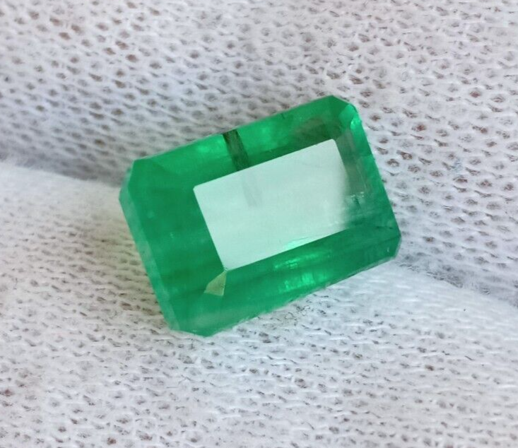 Vivid Green Emerald Octagon Shape 3.85 Cts Earth Mine Untreated Loose ...