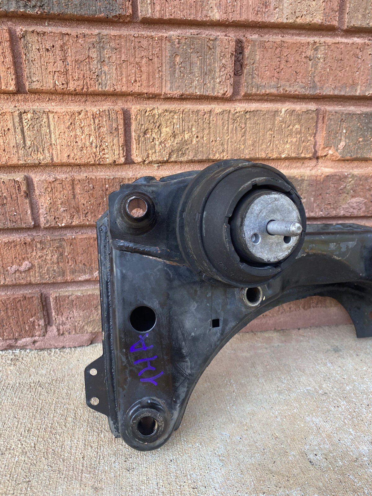 01-05 BMW 325I E46 FRONT SUSPENSION SUBFRAME CROSSMEMBER CRADLE CARRIER ...