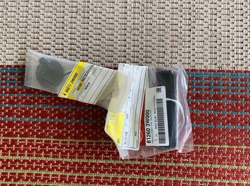 2011 - 2016 KIA SPORTAGE TAILGATE HANDLE AND TOW CAP 81260-3W000 86617 ...