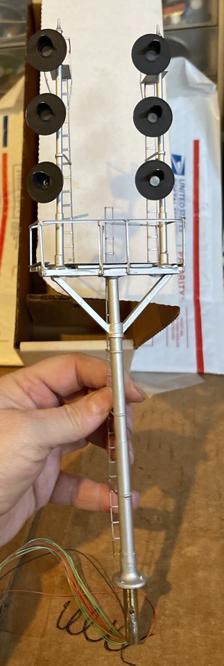 Custom Signals Bracketed Tower O Gauge Signal Light Train Accessories ...