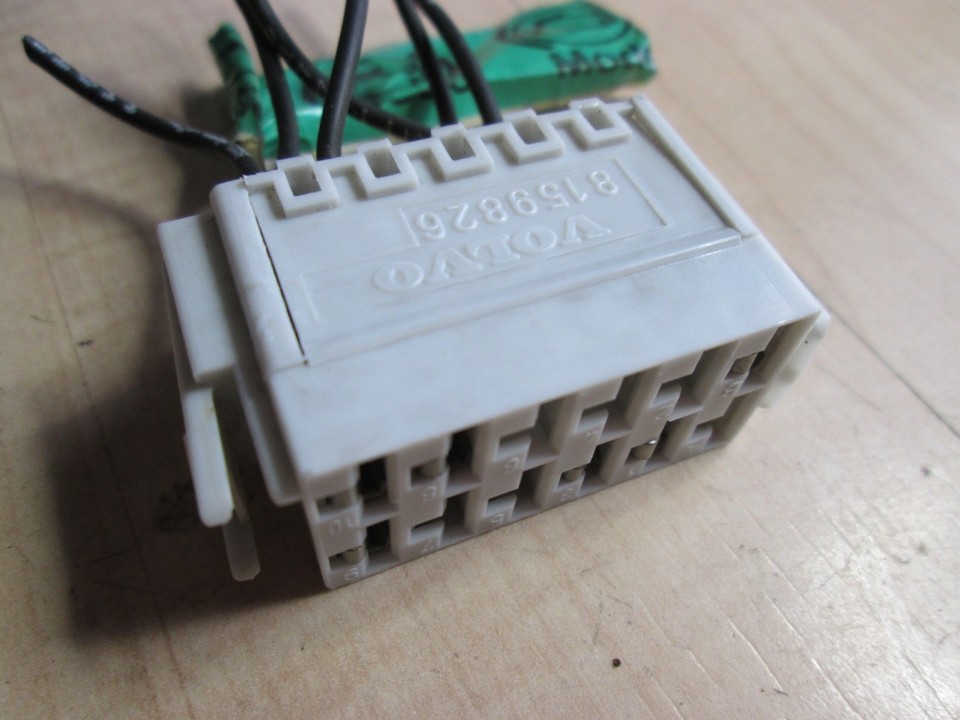 Volvo VNL 8159826 Elec. Connector w/ Wiring for Engine Brake Mode ...