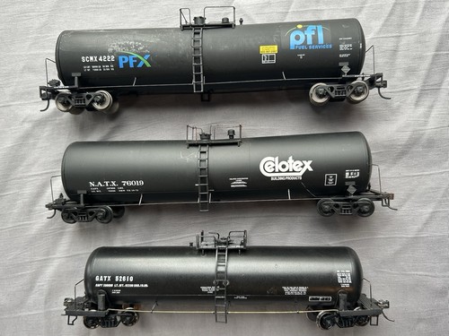 Lot Of 3 HO Scale Walthers 23000 Gallon Tank Cars - PFI Fuel, Celotex ...