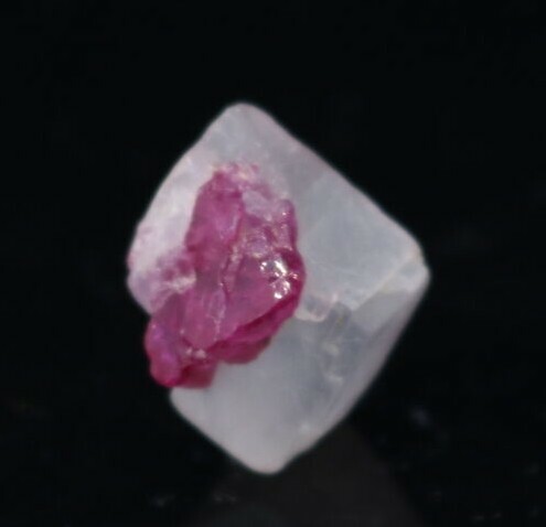 6.94 Cts Natural Mogok Ruby Crystal in Calcite From Burma / Myanmar ...