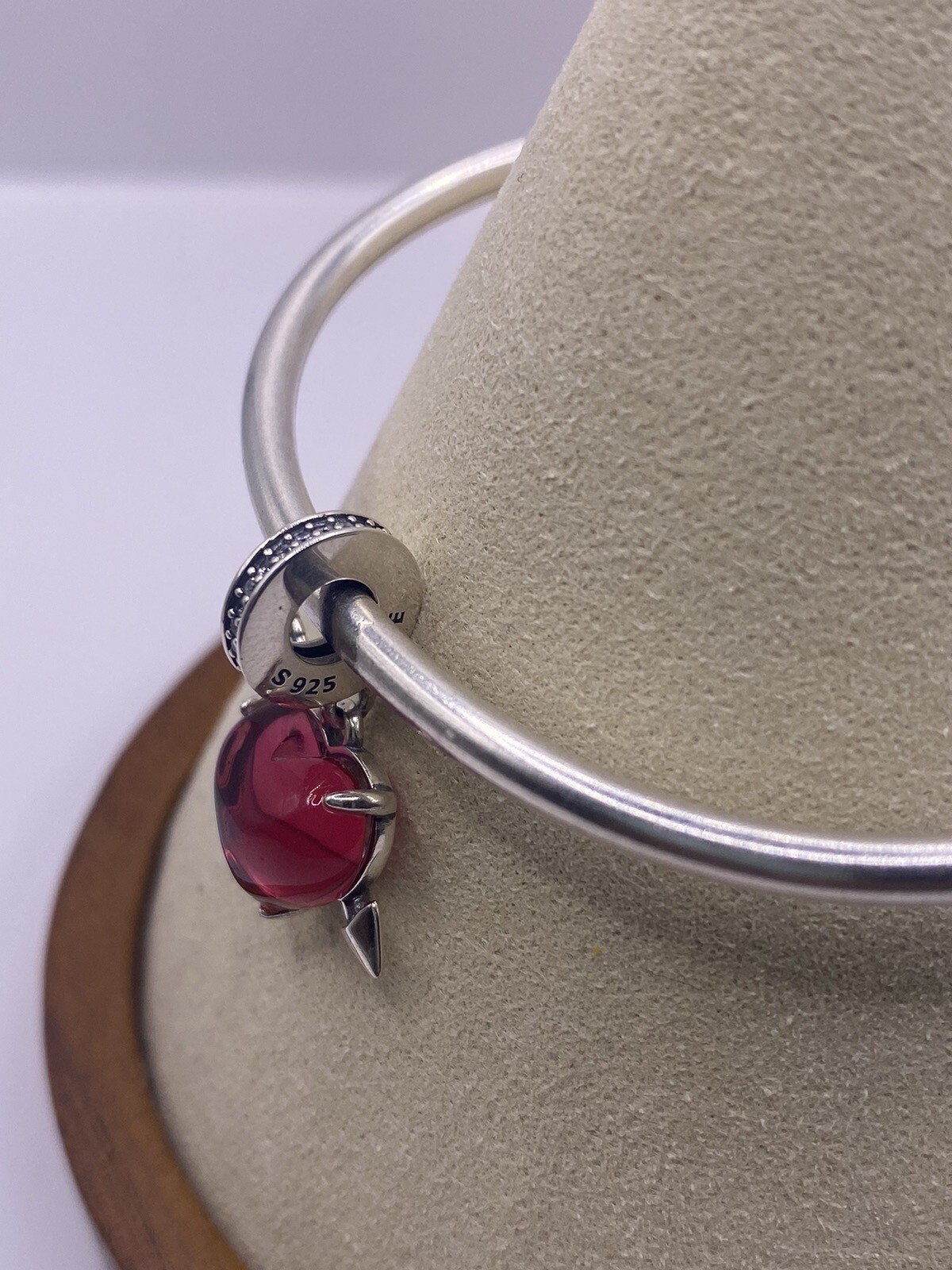 Authentic Pandora #793085C01 Red Heart & Arrow Murano Glass Dangle ...