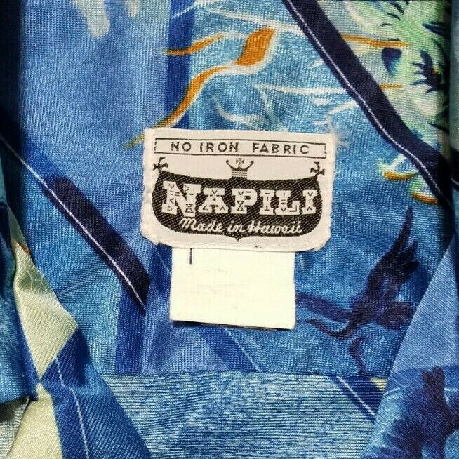 Vintage NAPILI Hawaiian Shirt Mens MEDIUM Blue DRAGONS Vintage NAPILI Hawaiian Shirt Mens MEDIUM Blue DRAGONS