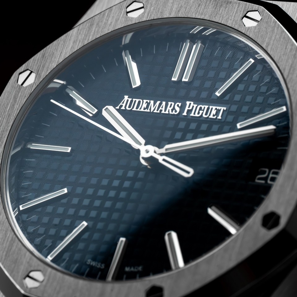 Audemars Piguet Royal Oak Self-winding Blue Dial 41mm 15510ST.OO.1320ST ...