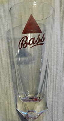 VINTAGE BASS ALE BEER RED TRIANGLE BOTTOM BEER PINT GLASS | eBay